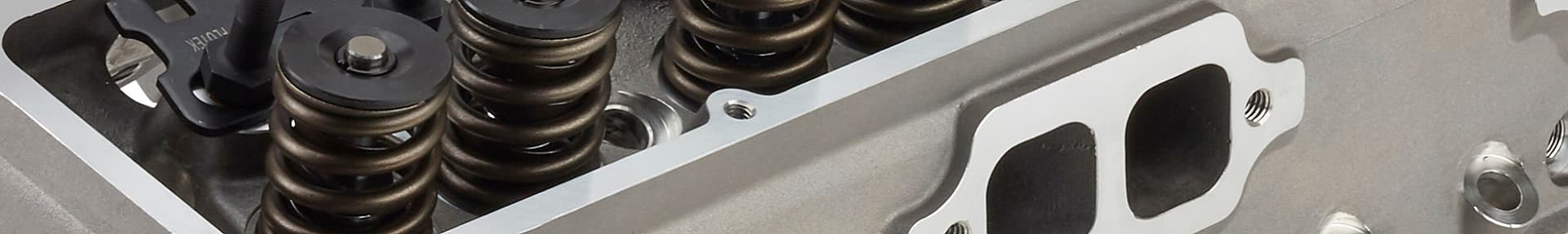 World Products Cylinder Heads | Speedway Motors